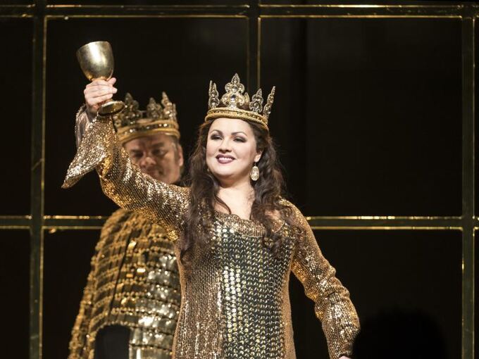 Anna Netrebko in London als «Lady Macbeth» gefeiert