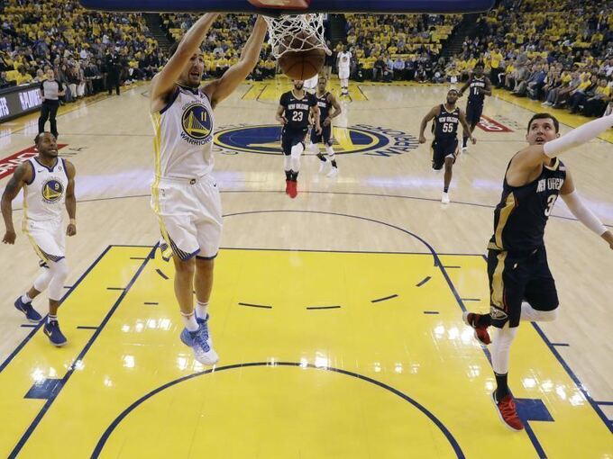 NBA-Star Curry führt Golden State ins Playoff-Halbfinale