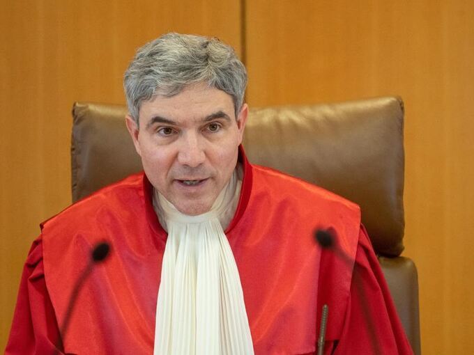 Verfassungsgerichtschef Voßkuhle verteidigt Harbarth