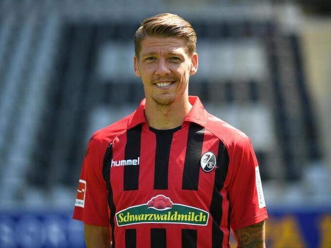 SC Freiburg verlängert Vertrag mit Kapitän Frantz