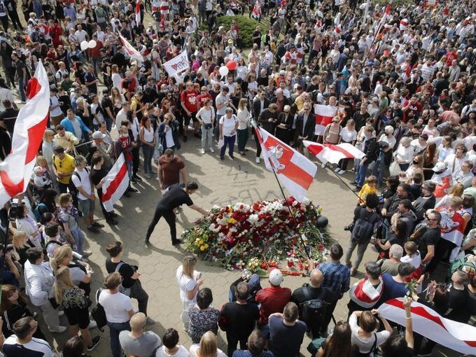Friedlicher Protest in Belarus gegen Staatschef Lukaschenko