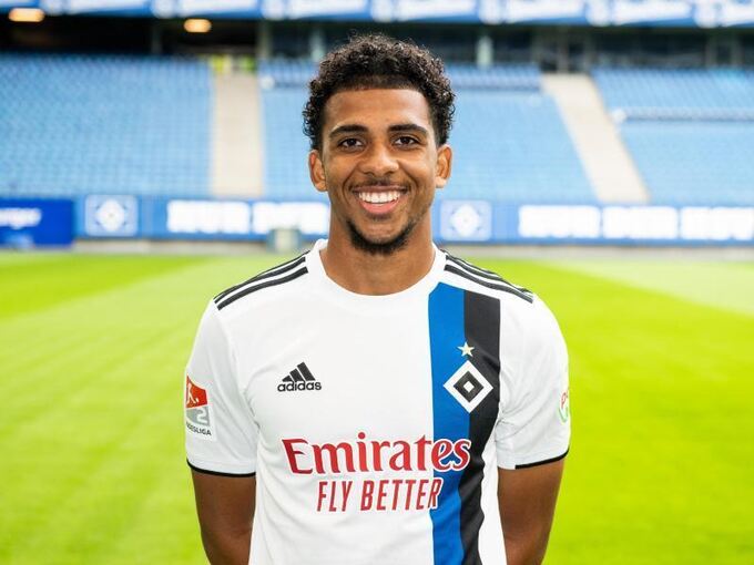 HSV verleiht Xavier Amaechi an den Karlsruher SC