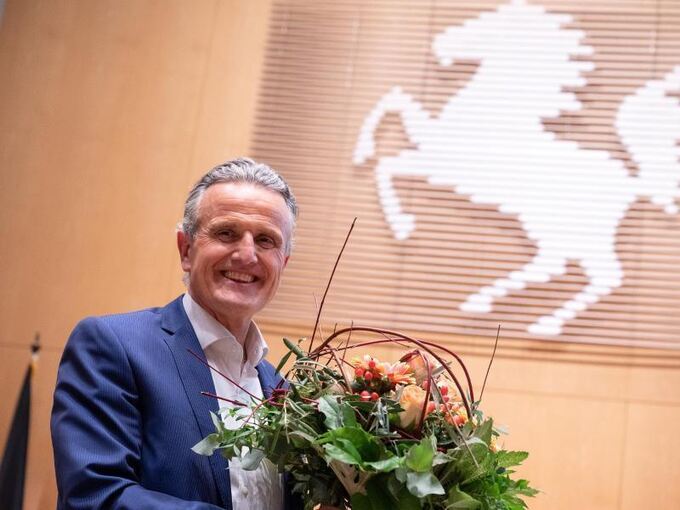 Nopper wird als neuer Oberbürgermeister ins Amt eingeführt