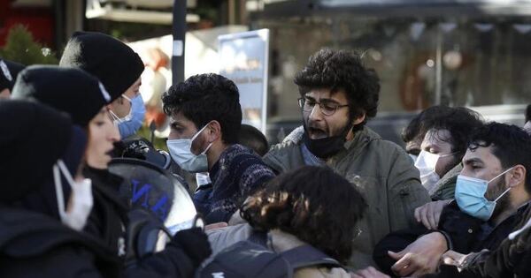 Streit um neuen Rektor: Türkische Studenten protestieren