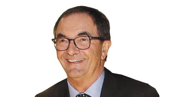 Im Gespräch mit VfB-Ehrenpräsident Erwin Staudt: „Präsenz hat ...