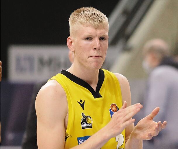 Jacob Patrick hat mit 17 schon einen festen Platz im Basketball-Zirkus ...