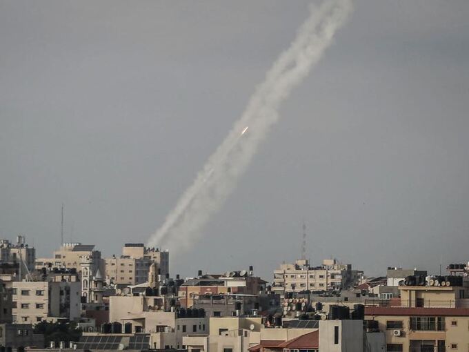 Massive Raketenangriffe: Israel antwortet mit Luftschlag