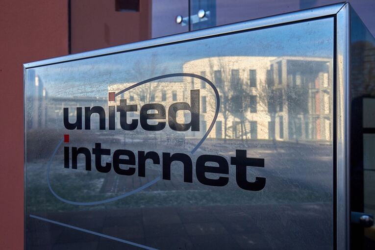 United Internet: Hohe Investitionen in Netzausbau