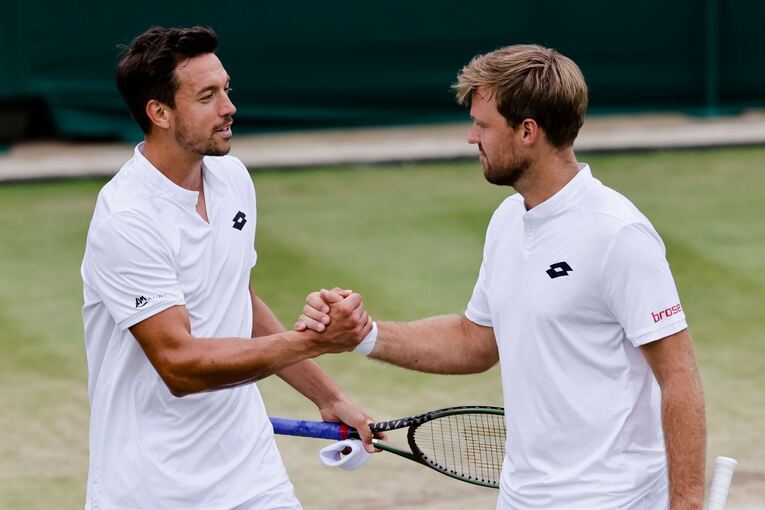 Krawietz/Mies erreichen zweite Runde - Auch Murray weiter