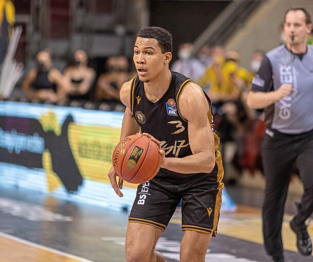 Patrick-Brüder treffen auf die Tischler-Zwillinge