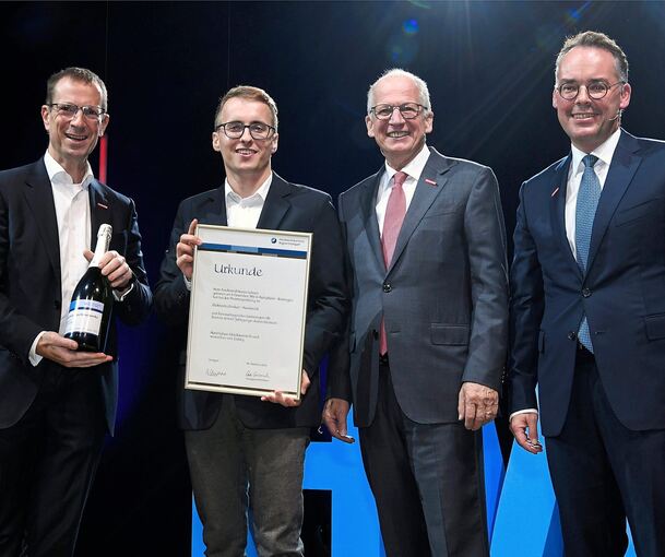 Handwerkskammer Region Stuttgart zeichnet dreizehn Bestmeister aus