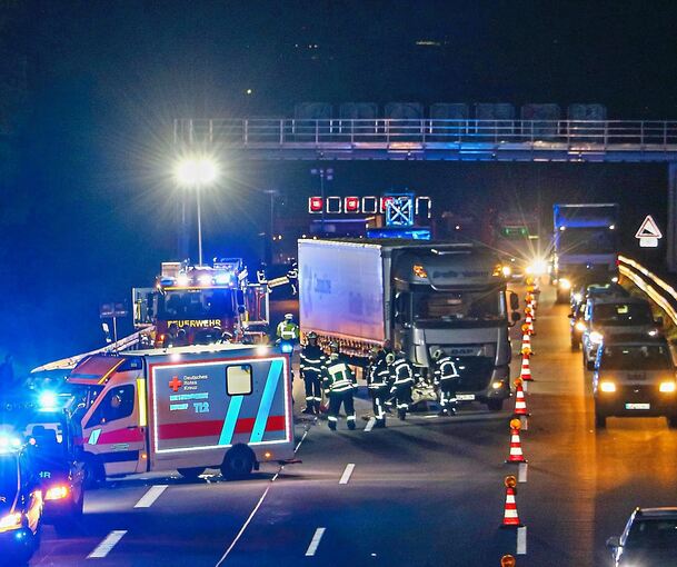 Unfall auf der Autobahn 81 führt zu langem Stau