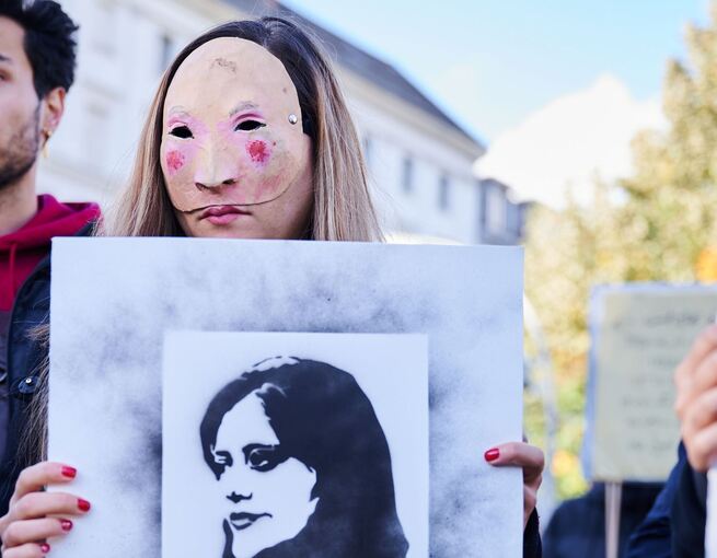 100 Tage nach Jina Mahsa Aminis Tod: Teheran in der Krise