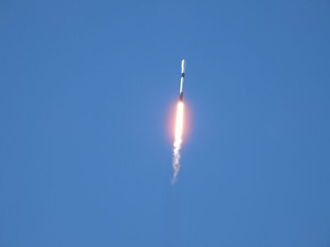 Südkoreas erste Mondsonde erreicht Umlaufbahn