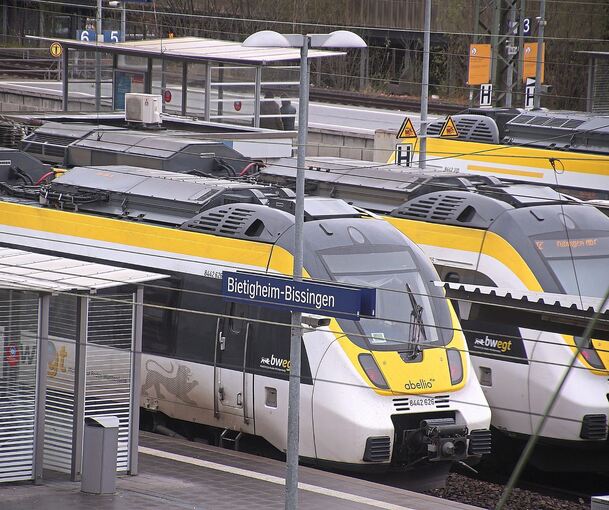 Bahnreisende müssen im Stuttgarter Netz mit Zugausfällen beim Betreiber ...