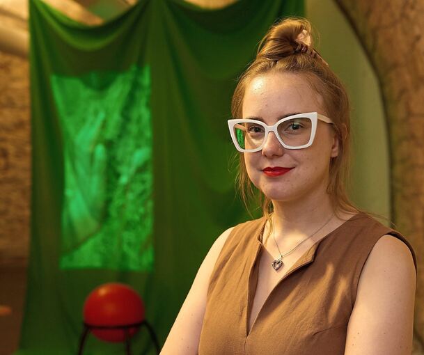 Juli Gebhardt zeigt ungewöhnliche Perspektiven auf das Homeoffice