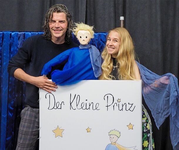 Pia, Pit und eine kleine Prinzen-Puppe