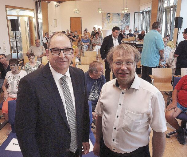 Die beiden Kandidaten stellen sich den Bürgern