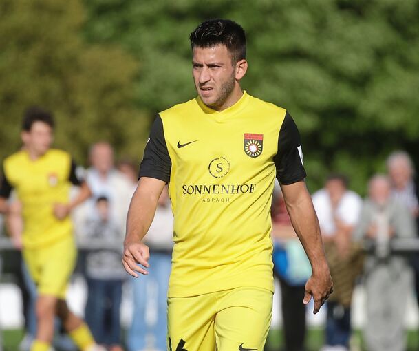 Marius Kunde kennt die Tücken des Bissinger Kunstrasenplatzes