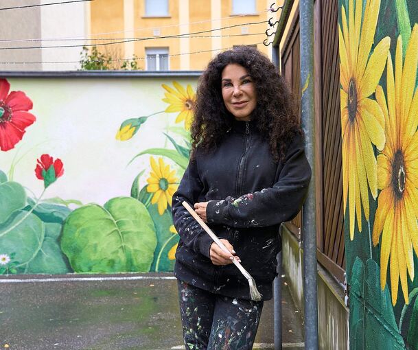 Nachbarschaftsprojekt in Ludwigsburg: Grauer Innenhof wird zur Blumeninsel