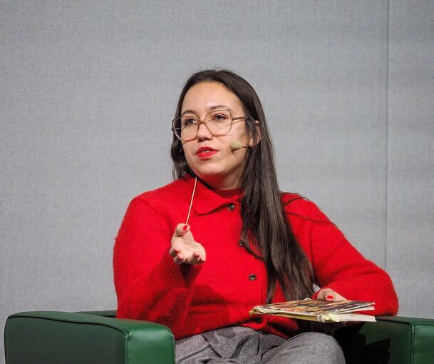 Ronya Othmann: Was Lyrik mit Archäologie verbindet