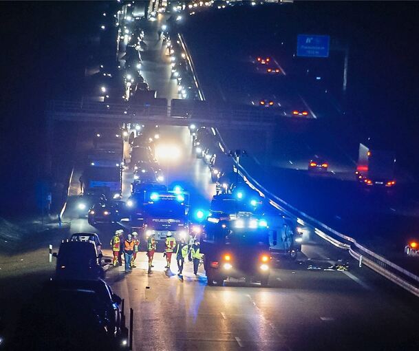 Schwerer Unfall auf der A81 zwischen Pleidelsheim und Mundelsheim ...