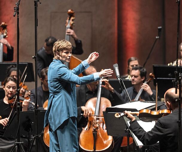 Anja Bihlmaier und das Mahler Chamber Orchestra: Auf verschlungenen Pfaden