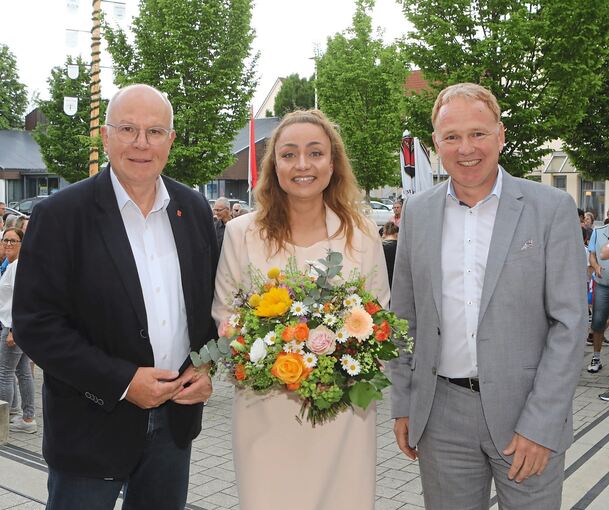 Erste Reaktionen auf die Wahl von Sabrina Lee zur neuen Bürgermeisterin ...