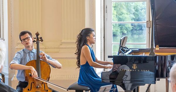 Mit der Glut der Leidenschaft: Krzysztof Michalski und Yanjun Chen im ...