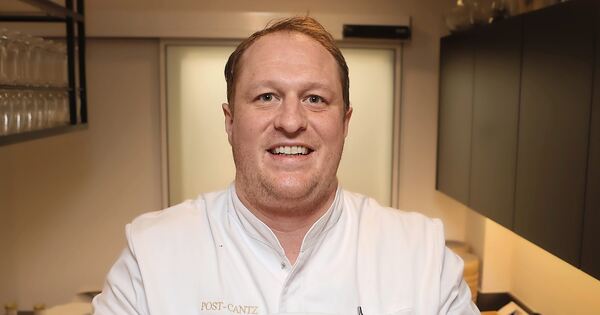 Christian Buhl zeigt, wie Kohlrouladen gut gelingen
